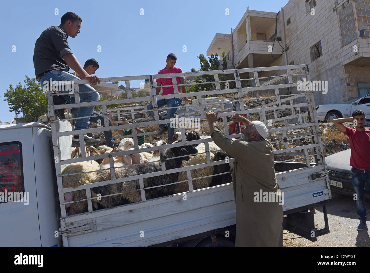 Sending of bethlehem hi-res stock photography and images - Alamy