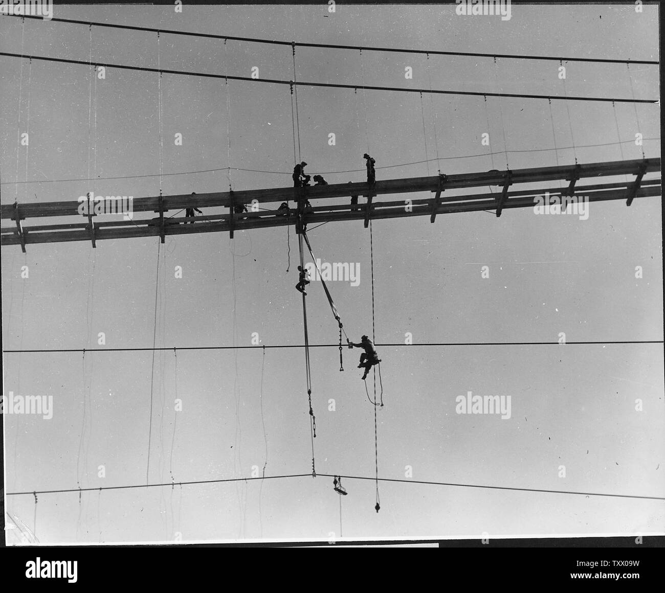 Arranging wind bracing for suspension bridge.; Scope and content ...