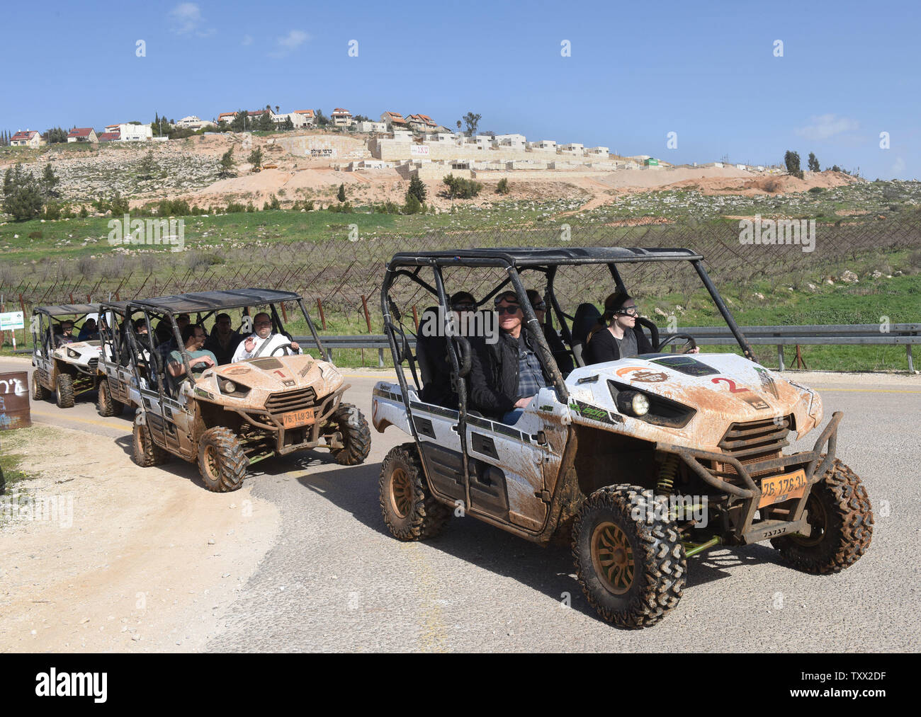 1967 lines hi-res stock photography and images - Alamy