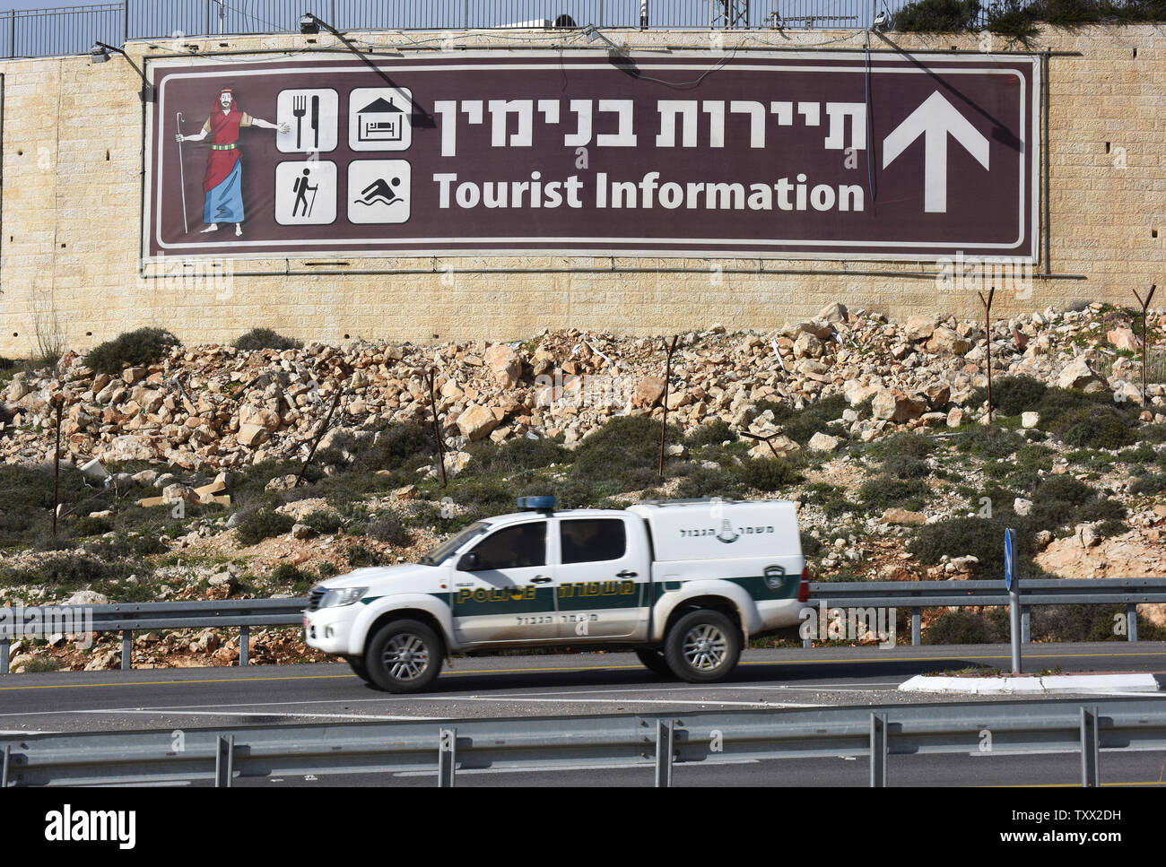 1967 lines hi-res stock photography and images - Alamy