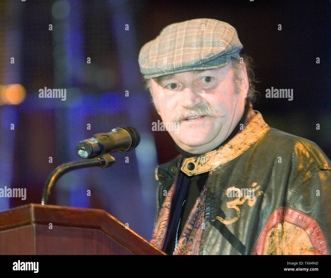 John brunton hi-res stock photography and images - Alamy