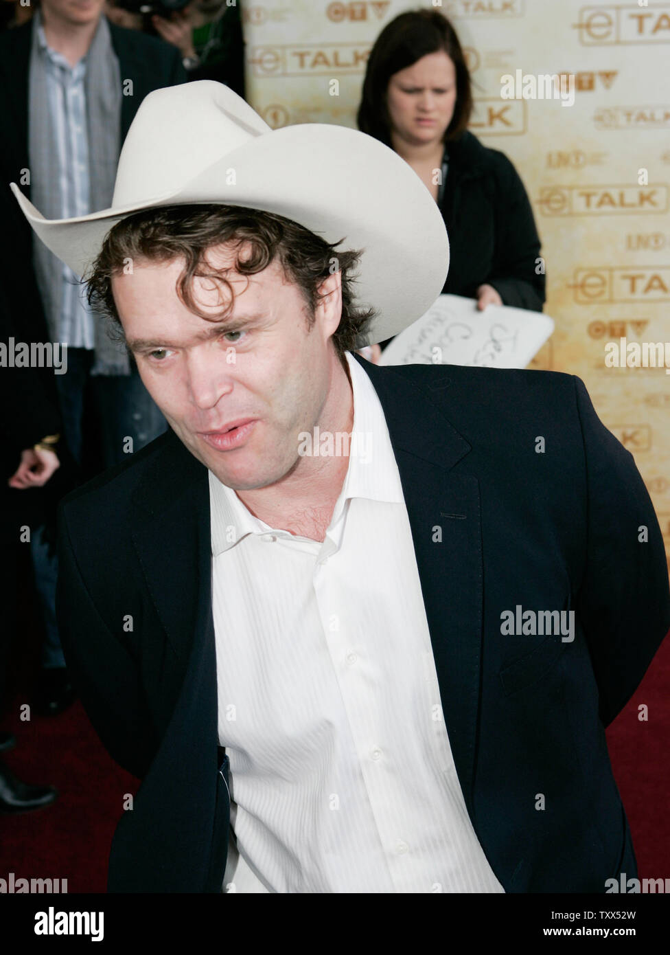 Country and western singer hi-res stock photography and images - Alamy