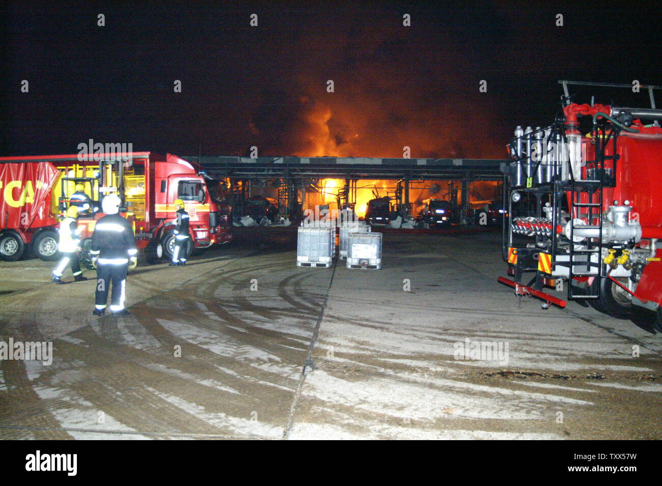 Buncefield oil terminal blast hi-res stock photography and images - Alamy