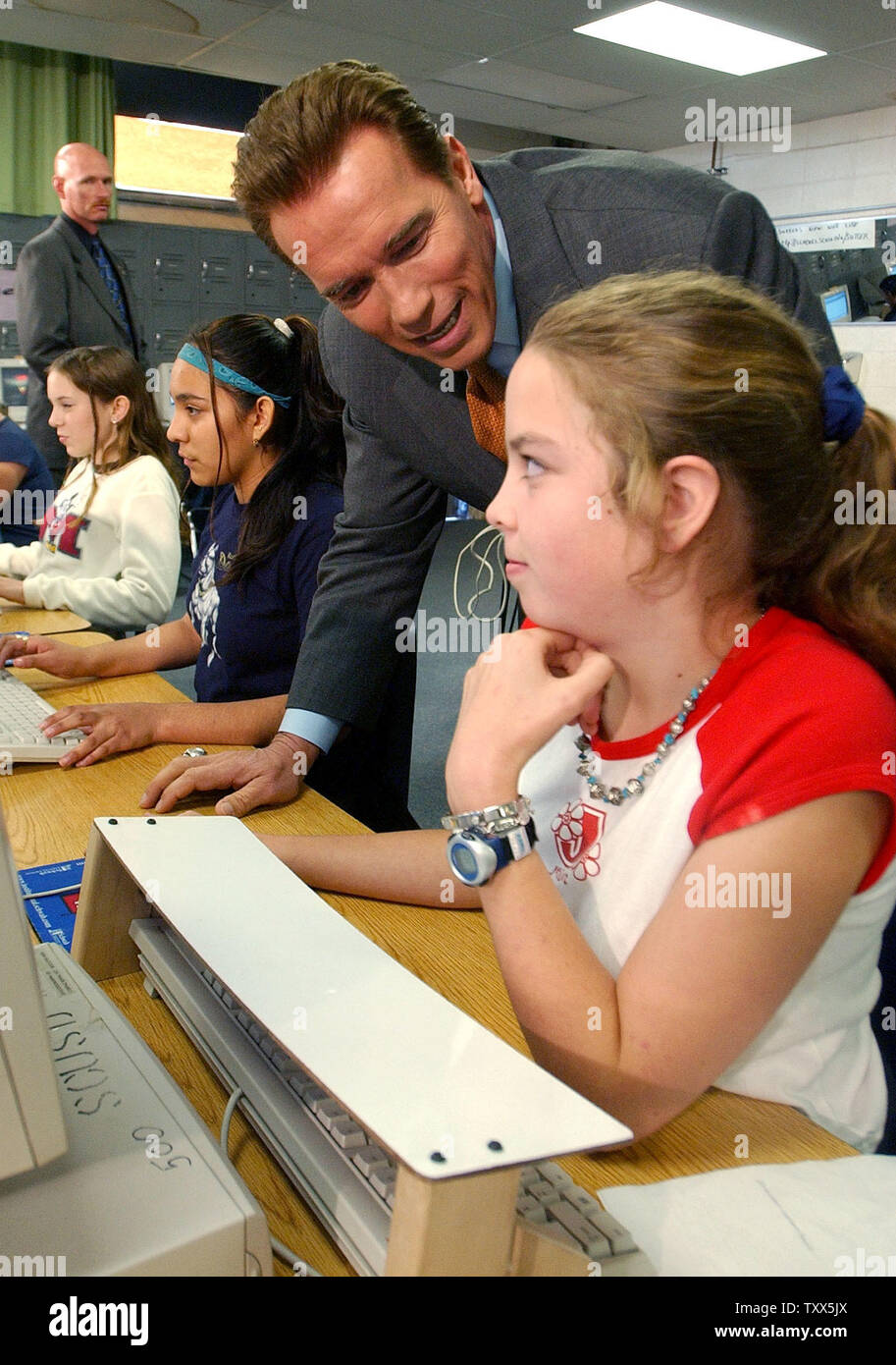 California's Governor Arnold Schwarzenegger talk to 8 grade Lauren ...