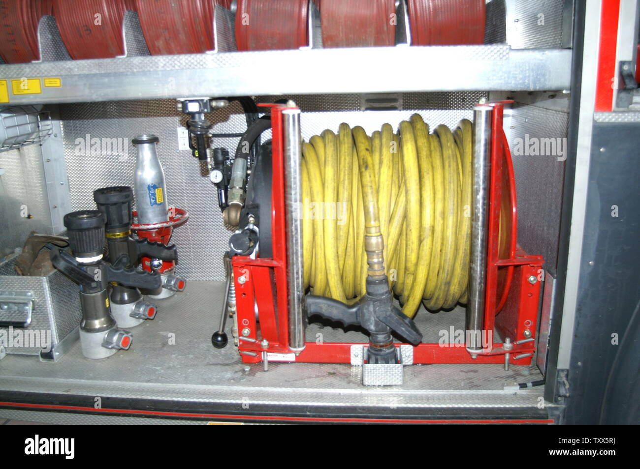 High pressure fire hose hi-res stock photography and images - Alamy