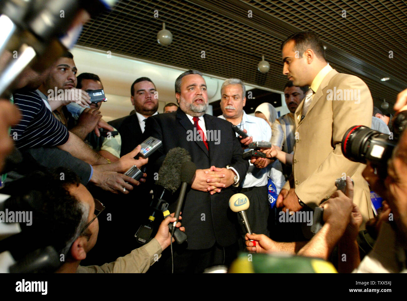 New Iraqi Transitional National Assembly speaker Hajim al-Hassani, a ...