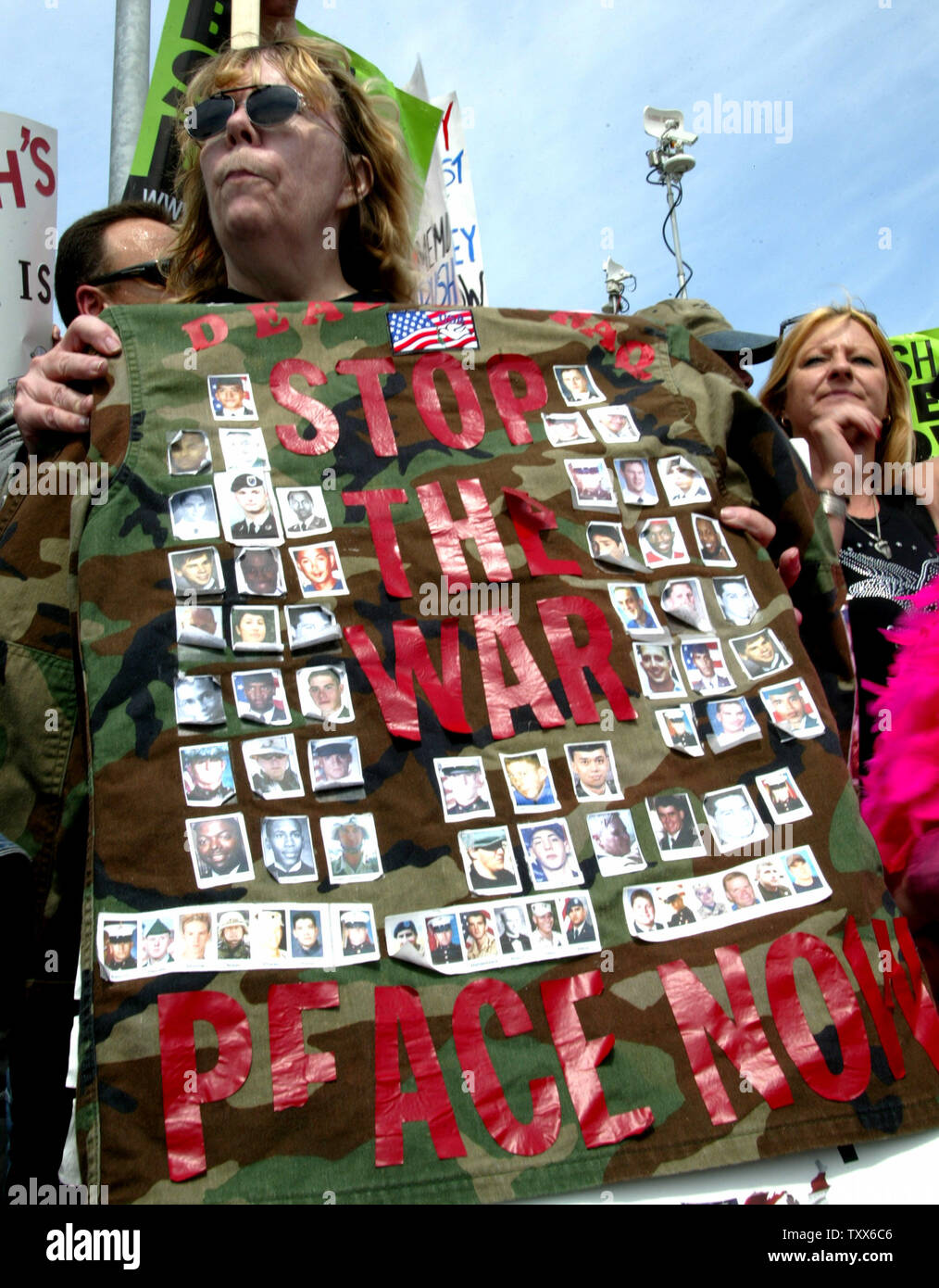 Linda cook hi-res stock photography and images - Alamy