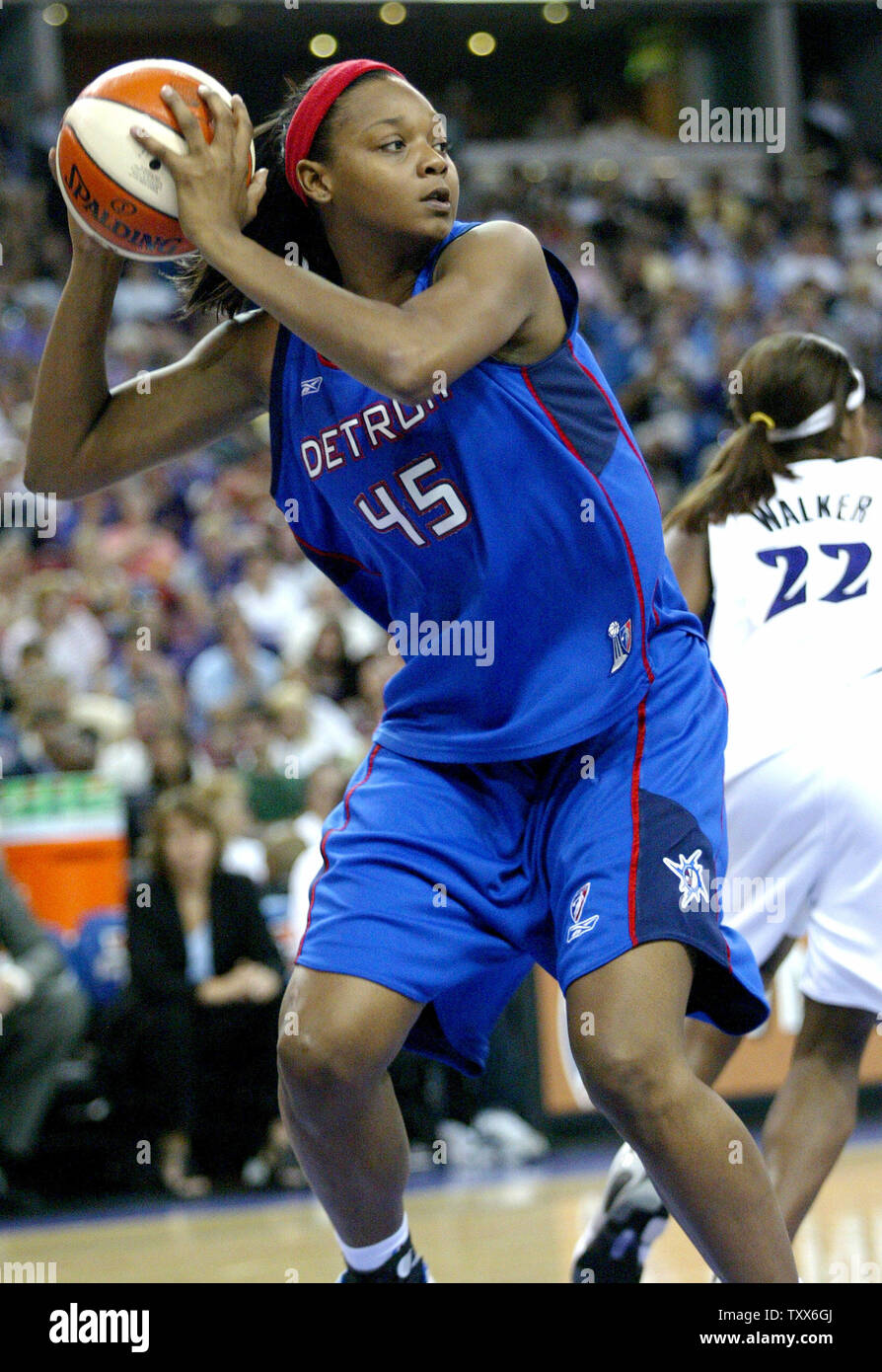 Kara braxton hi-res stock photography and images - Alamy