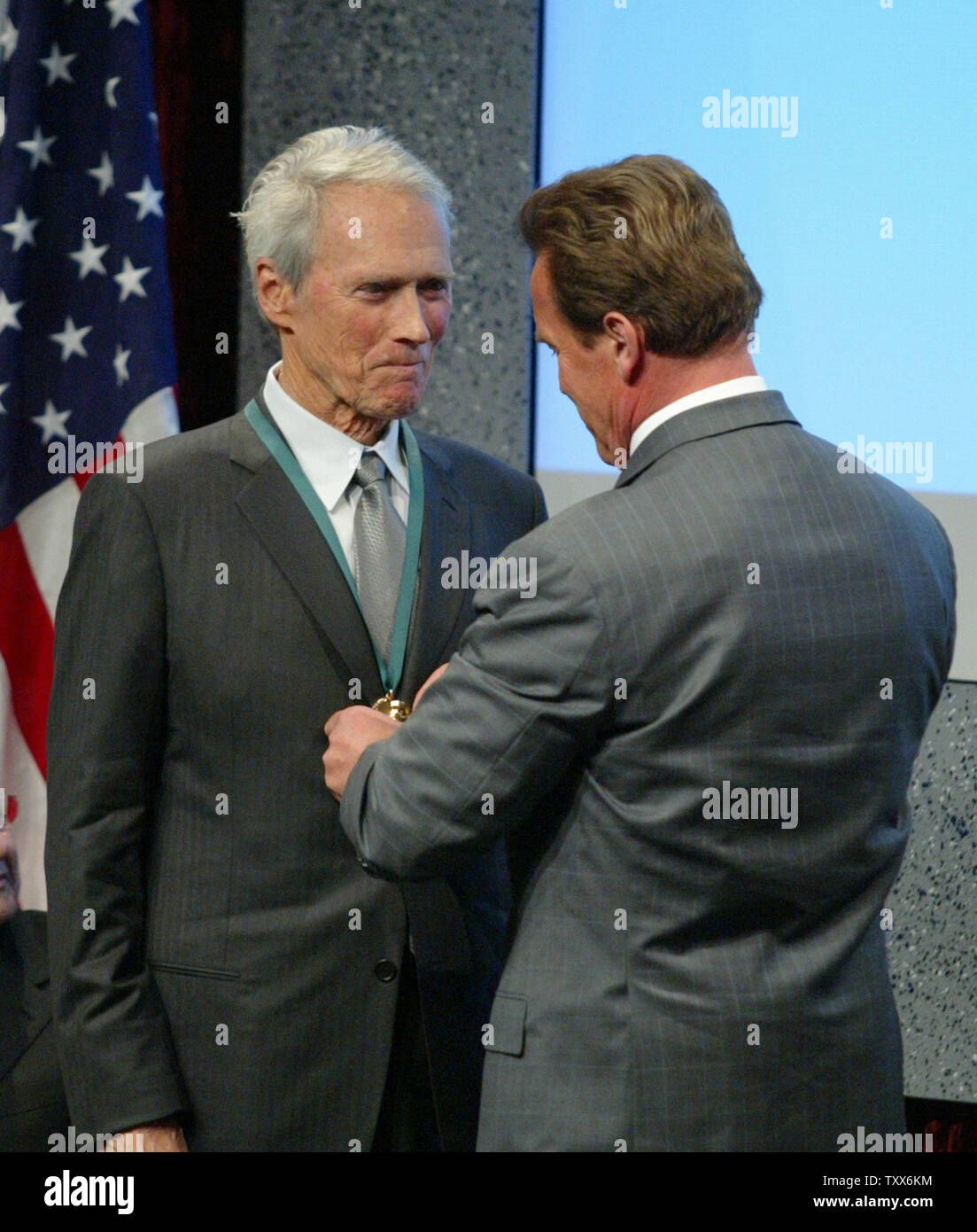 Governor Arnold Schwarzenegger awards Clint Eastwood with the Spirit of ...
