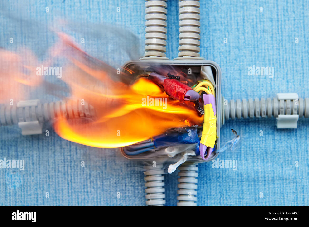 Wiring failure hi-res stock photography and images - Alamy