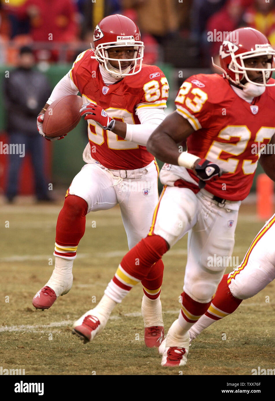 Dante hall hi-res stock photography and images - Alamy