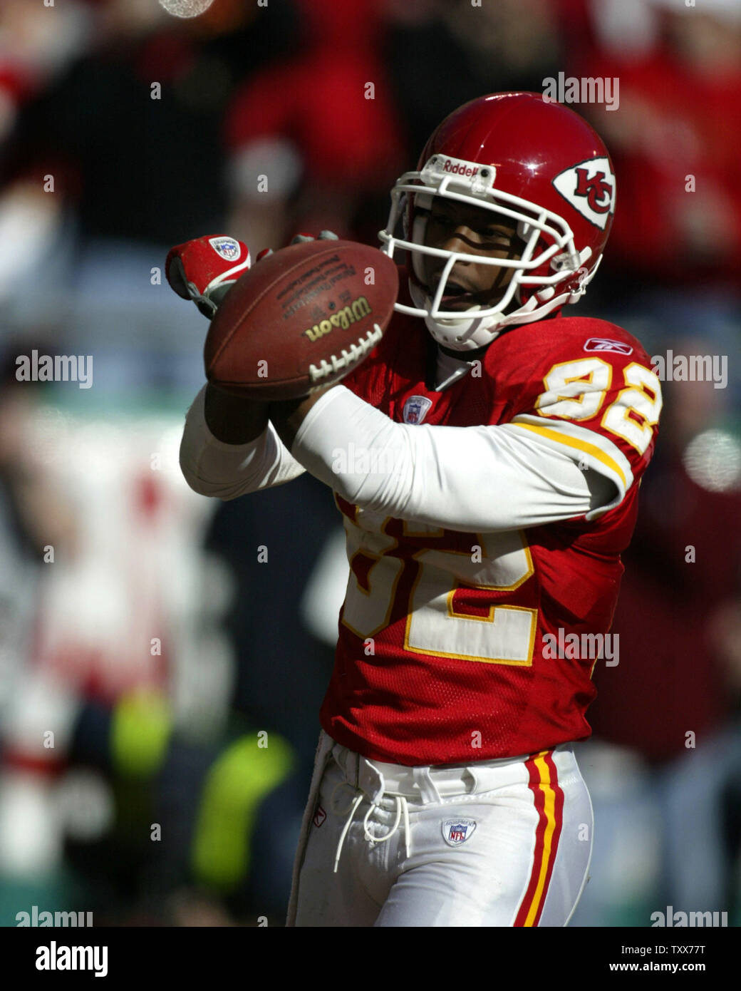 Dante hall hi-res stock photography and images - Alamy