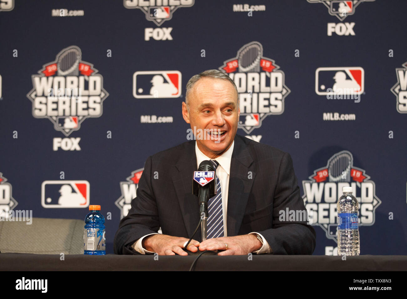 Robert d manfred jr hi-res stock photography and images - Alamy