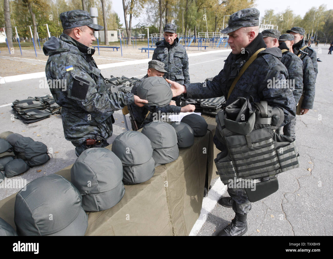 Ukrainian national guard hi-res stock photography and images - Alamy