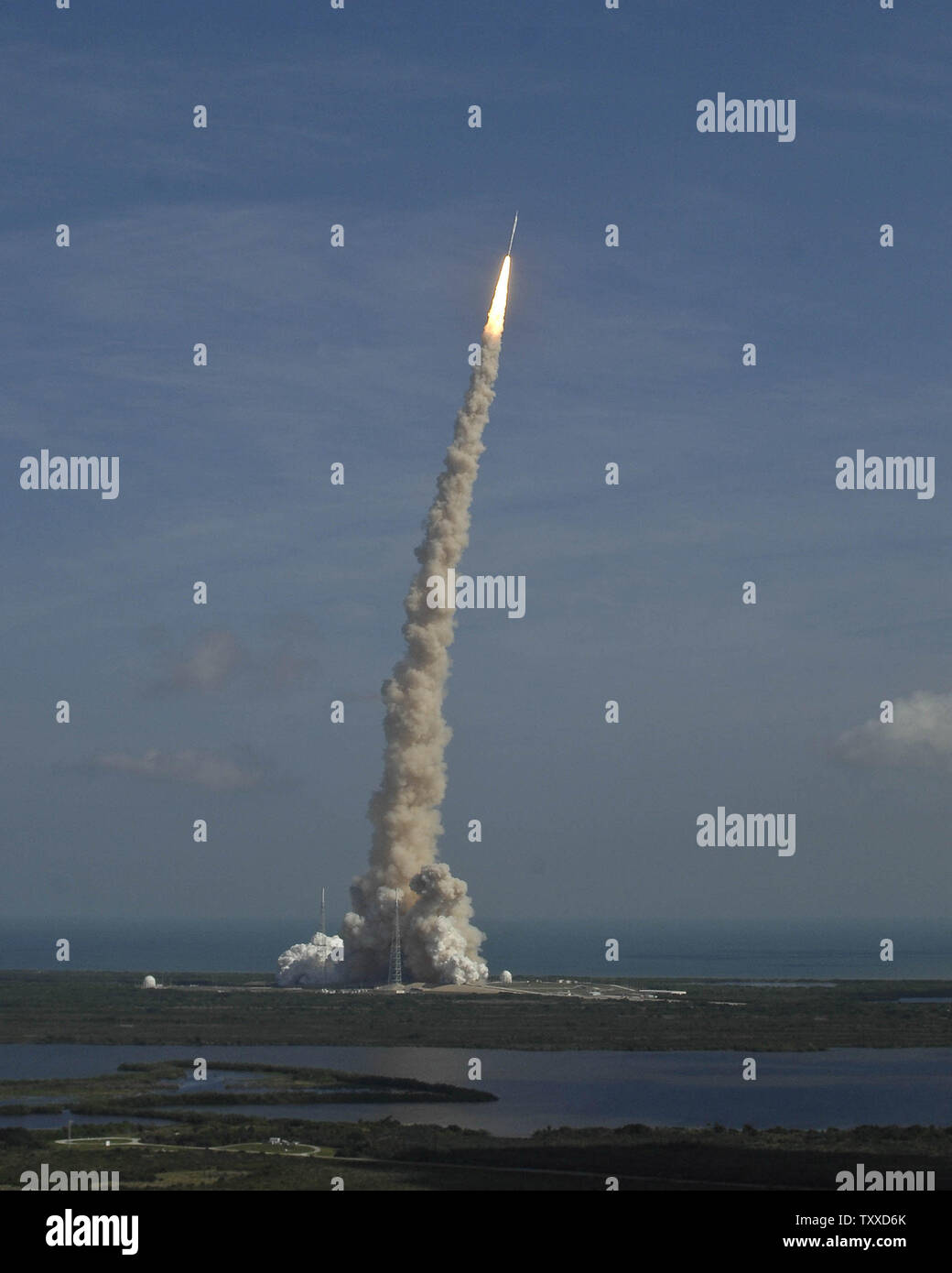 Launch abort system spacecraft hi-res stock photography and images - Alamy