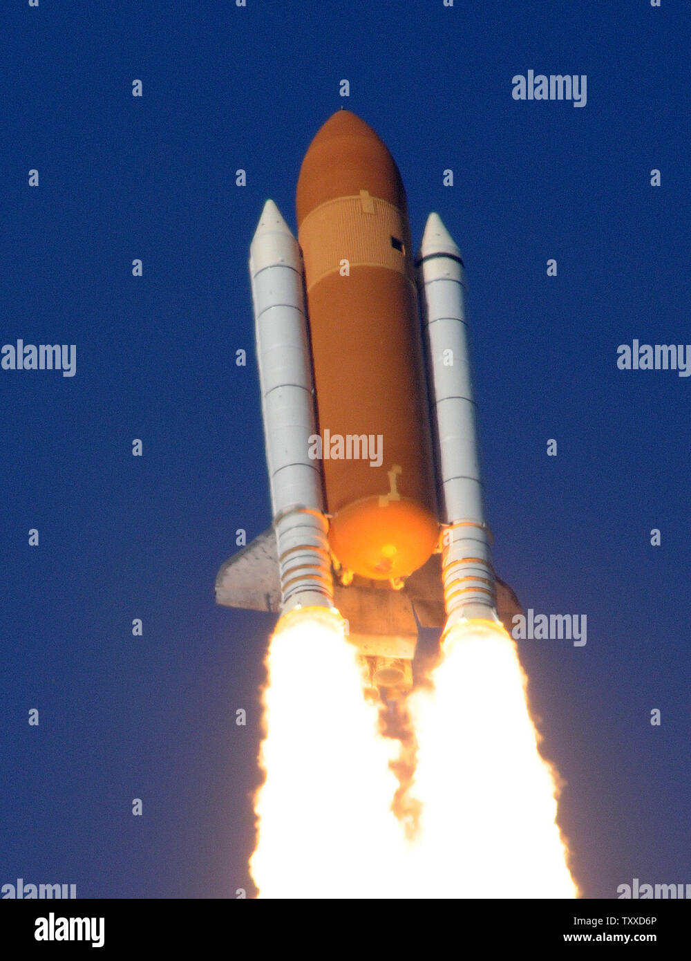 Kibo pressurized module hi-res stock photography and images - Alamy