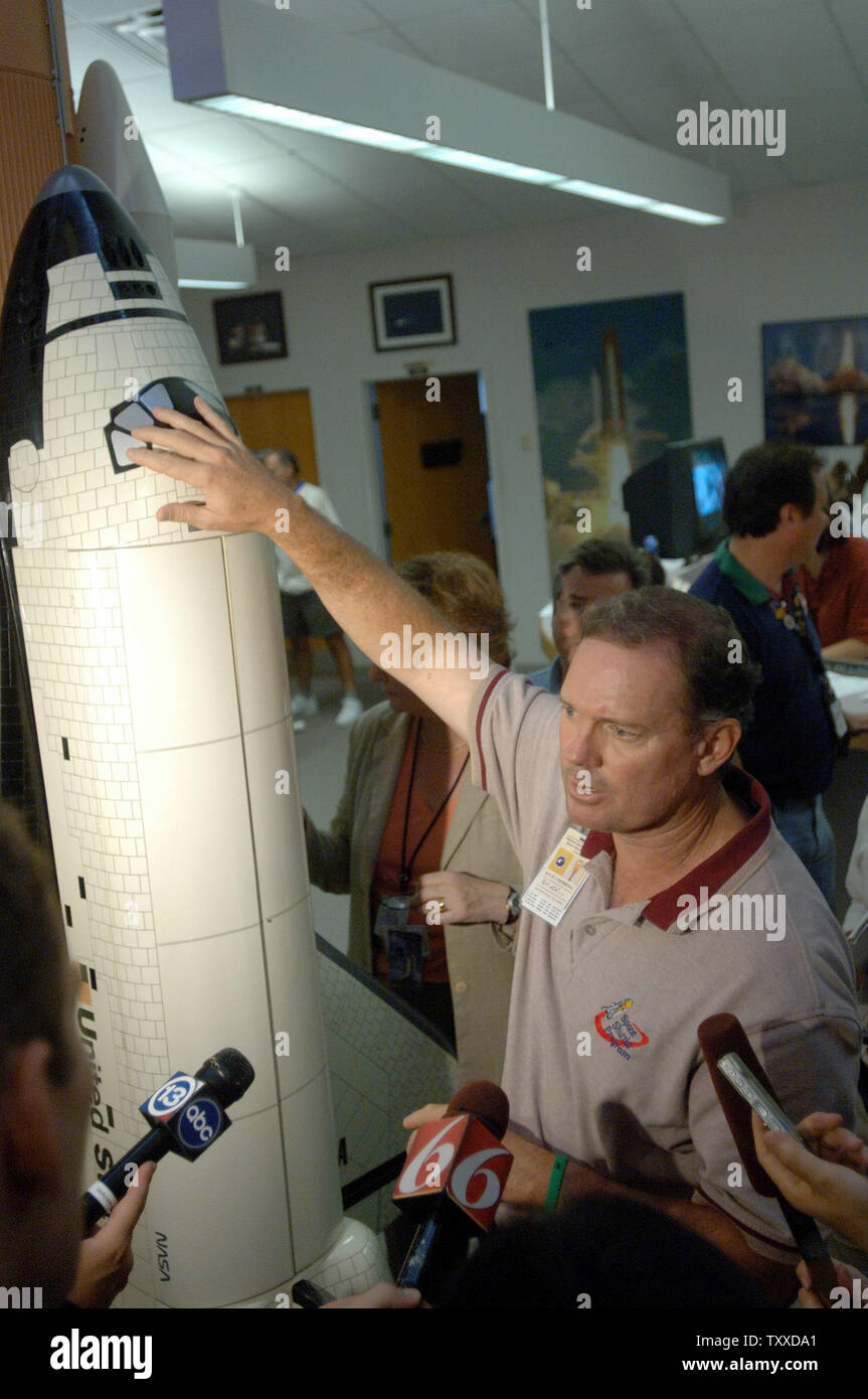 NASA official Kyle Herring describes how a window cover fell from ...