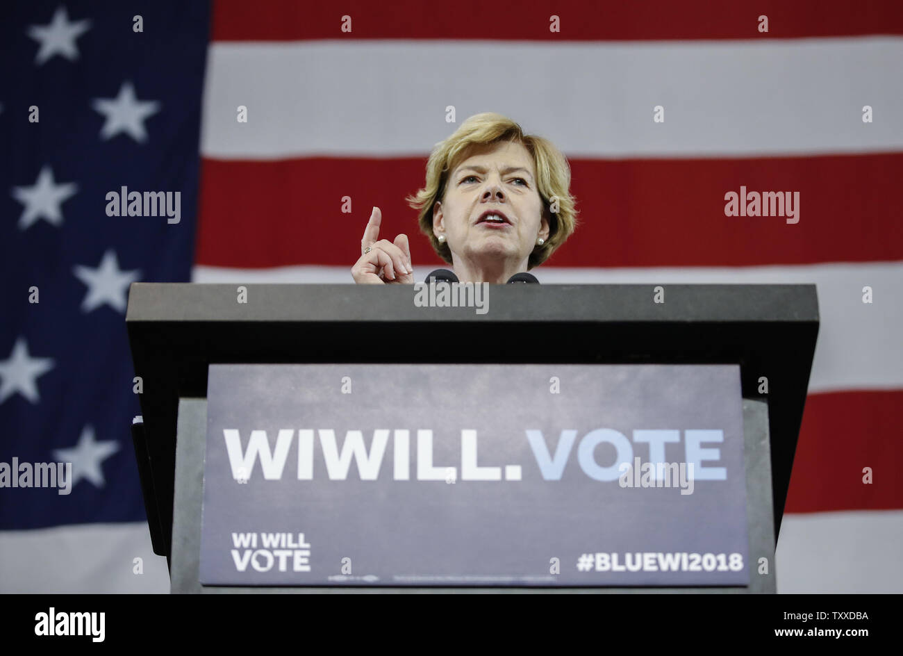 Senator tammy baldwin of wisconsin hi-res stock photography and images ...