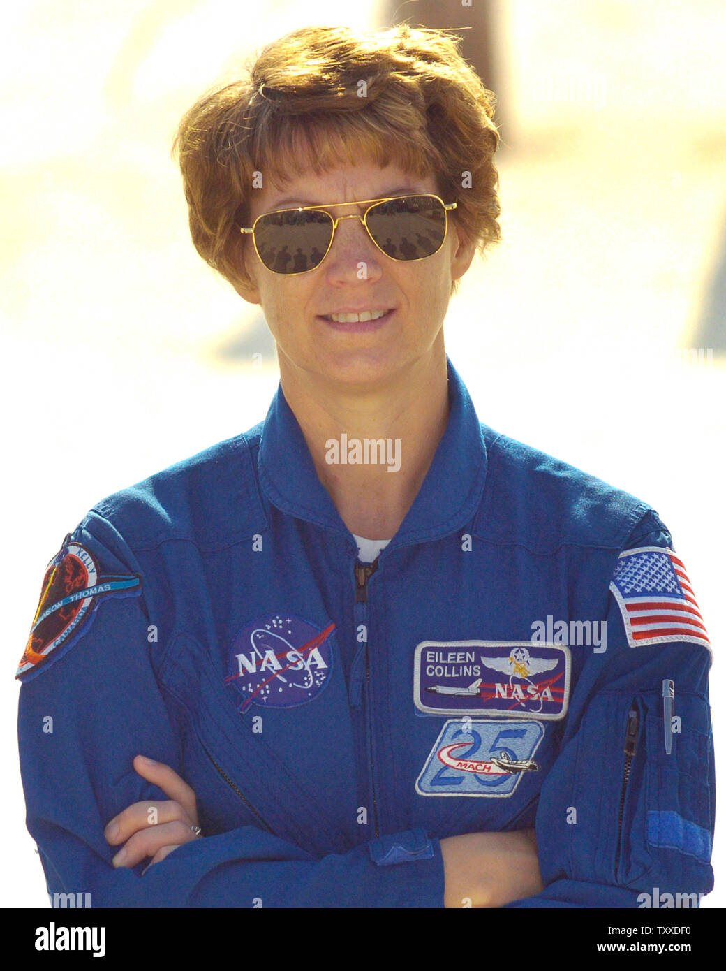 Eileen collins astronaut hi-res stock photography and images - Alamy