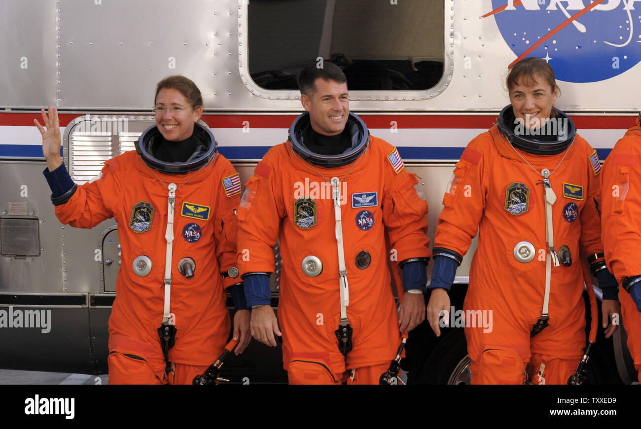 Sandra magnus hi-res stock photography and images - Alamy