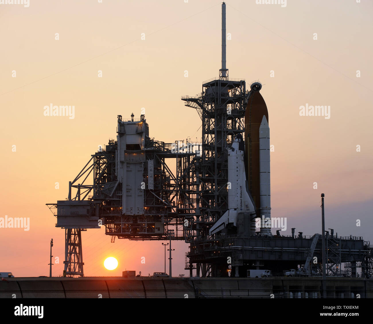 Space Shuttle Atlantis Sun High Resolution Stock Photography and Images ...