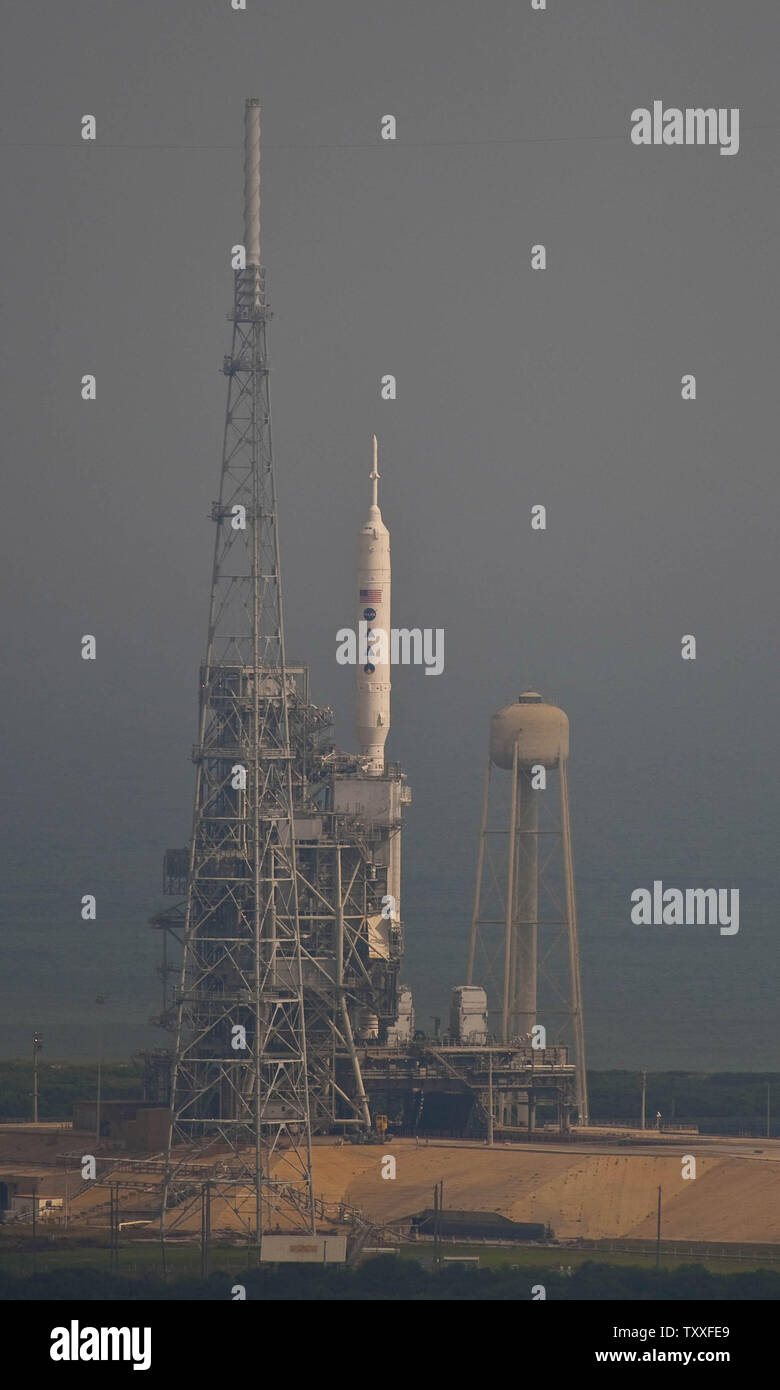 Ares 1 x hi-res stock photography and images - Alamy