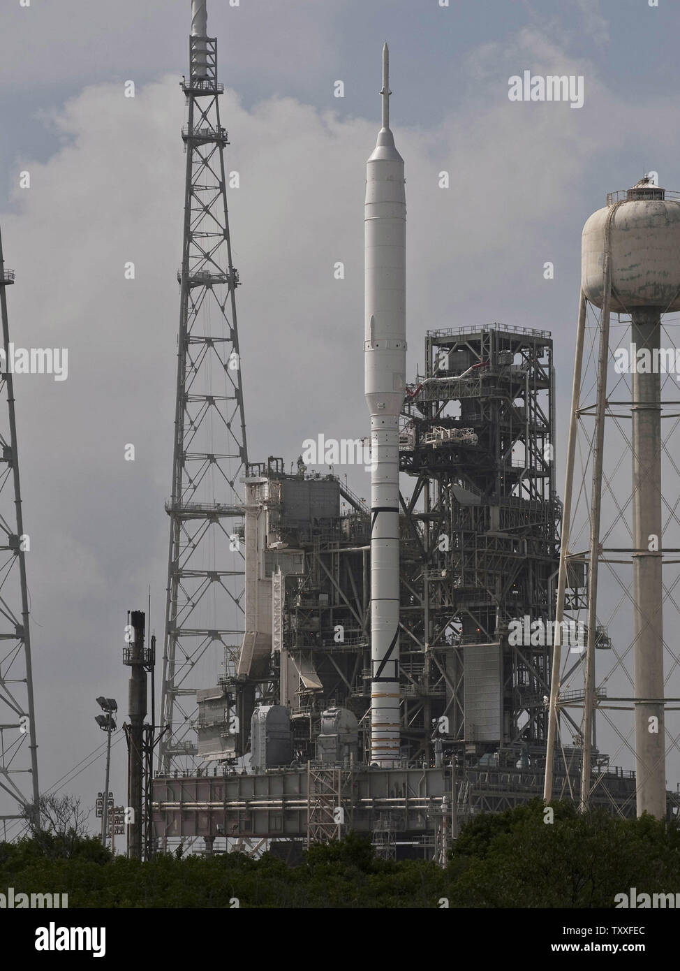 Ares 1 x hi-res stock photography and images - Alamy