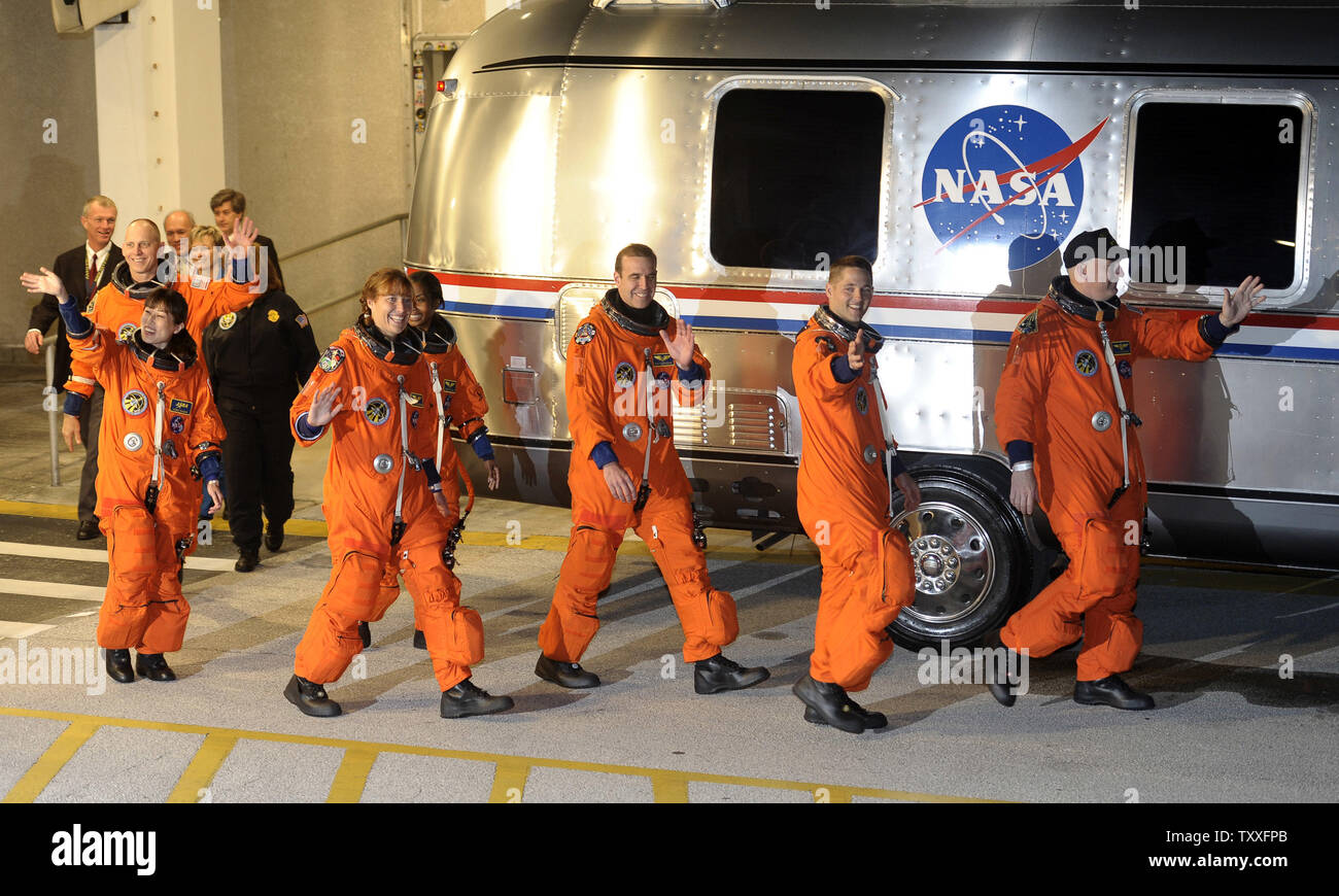 Commander alan poindexter hi-res stock photography and images - Alamy