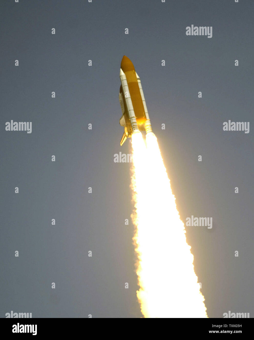 NASA's space shuttle "Atlantis" launches on mission STS 132 at 2:20 PM ...