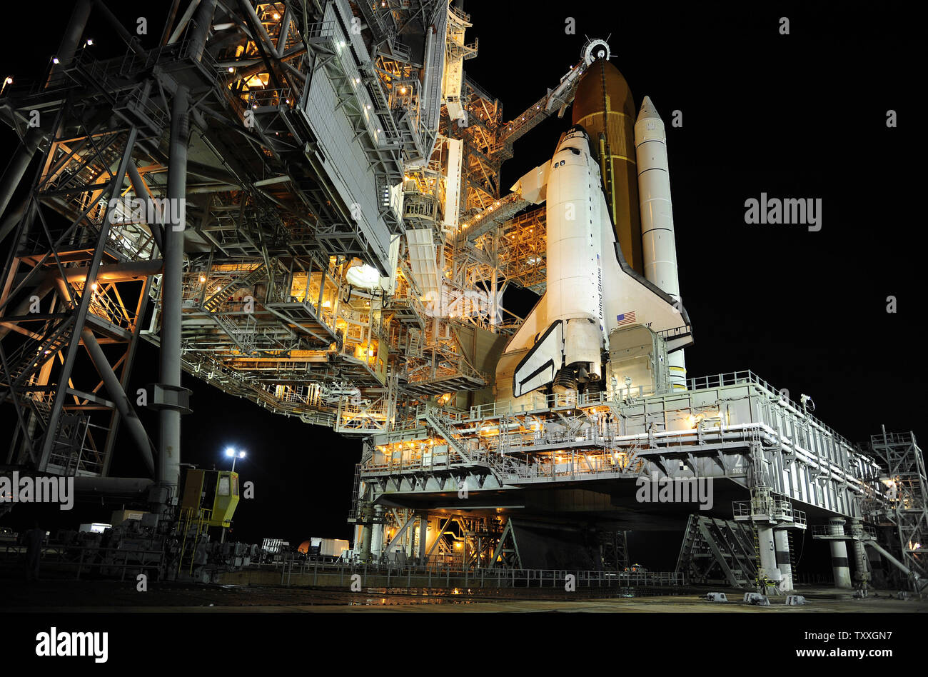Sts 60 mission hi-res stock photography and images - Alamy