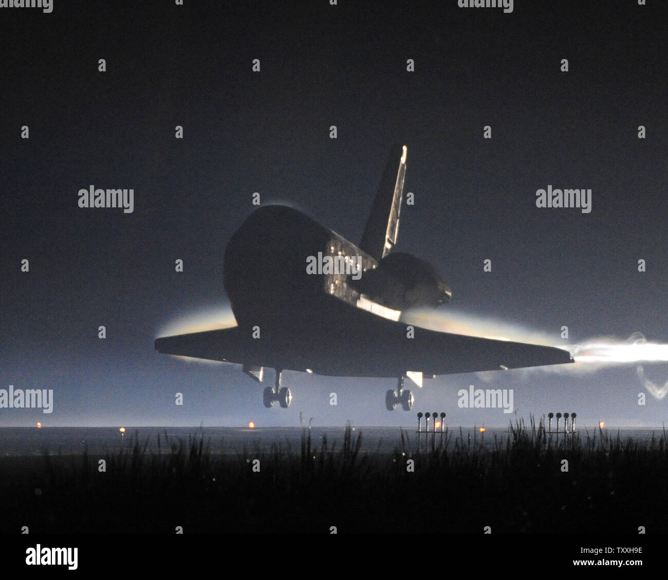 NASA's space shuttle "Atlantis" returns "home" to the Kennedy Space ...