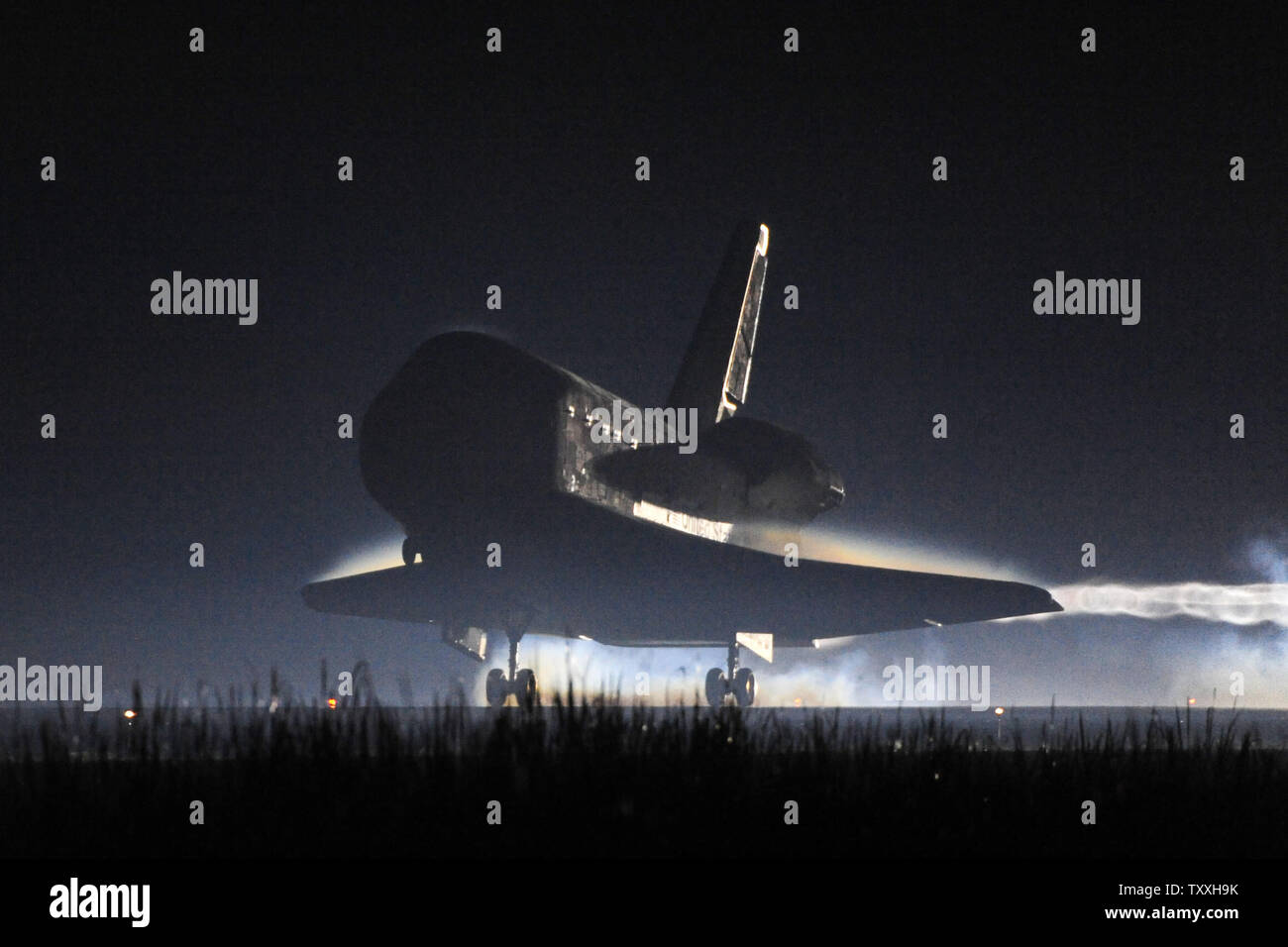 NASA's space shuttle "Atlantis" returns "home" to the Kennedy Space ...