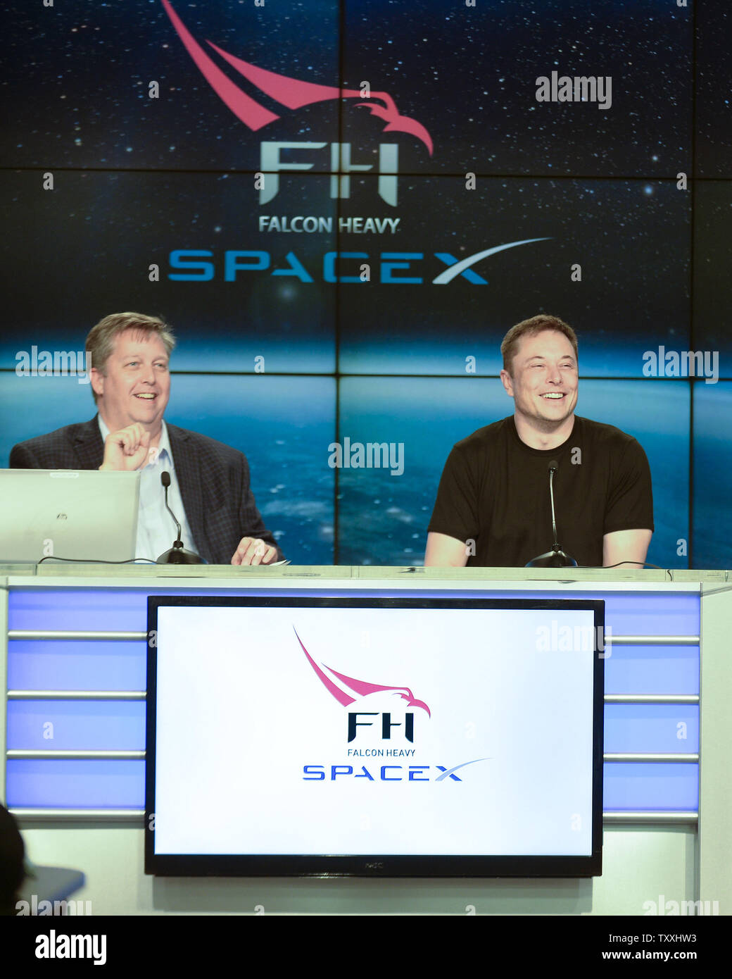 SpaceX CEO Elon Musk conducts a press conference following the first ...