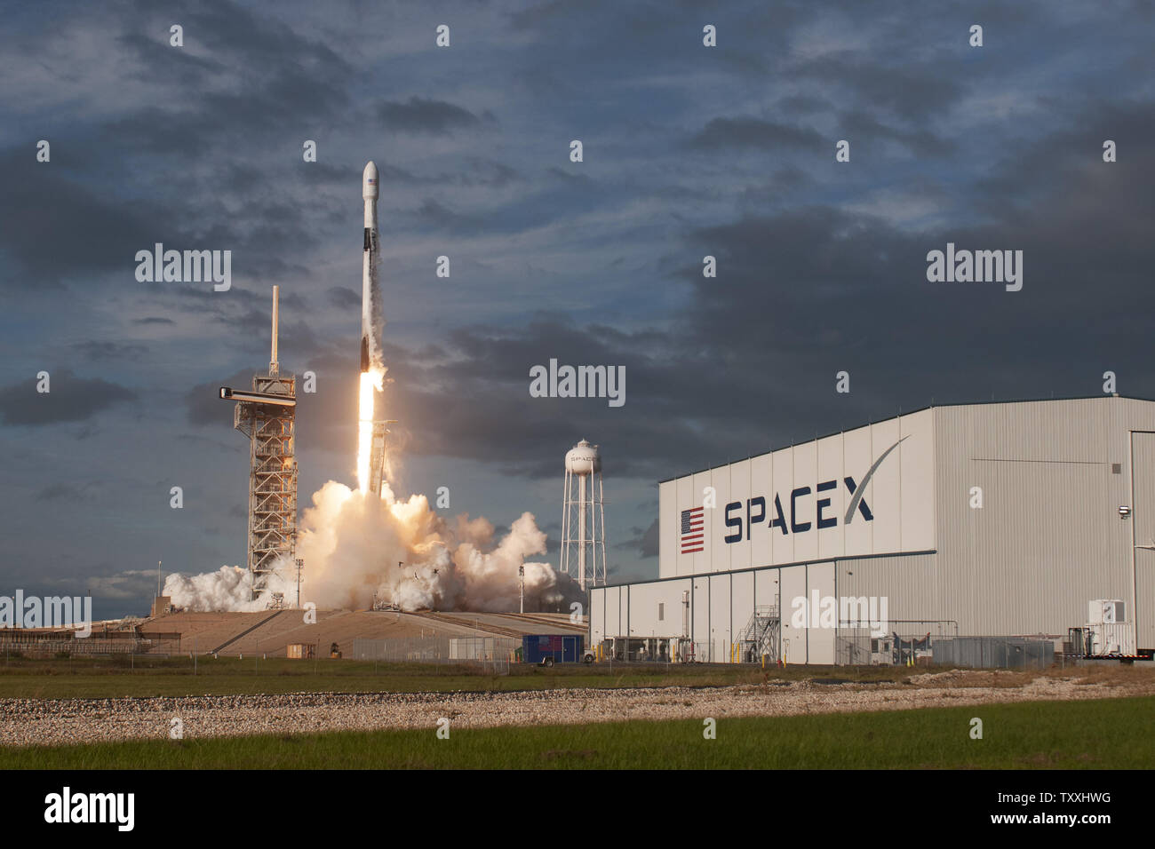 A SpaceX Falcon 9 rocket lifts off at 3:46 PM from Launch Complex 39A ...