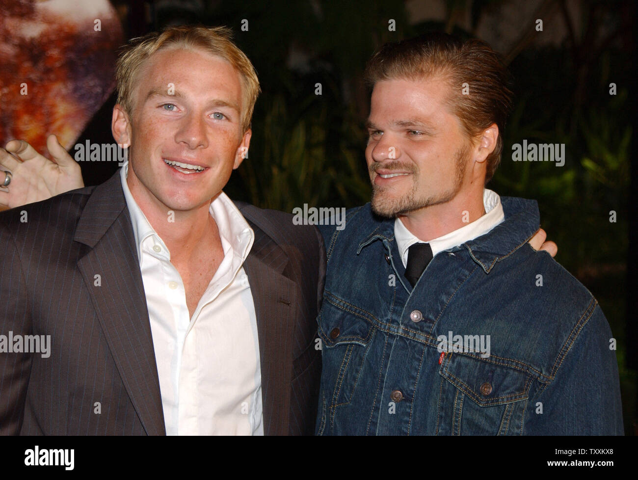 Cast members Peter Gail (L) and Evan Jones (R) arrive at the World ...