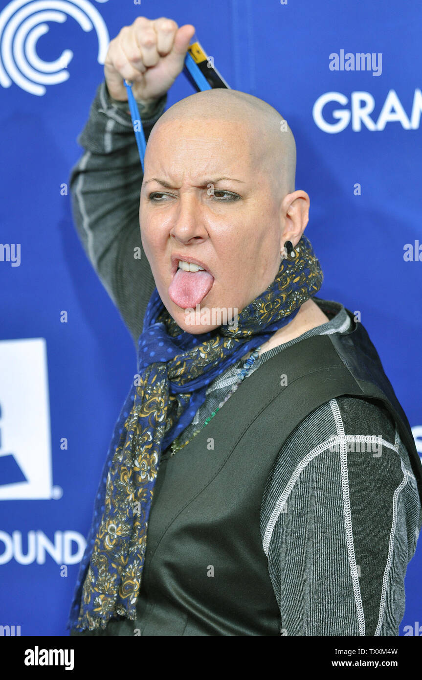 Beverly McClellan arrives at the GRAMMY Foundation's 14th Annual Music ...