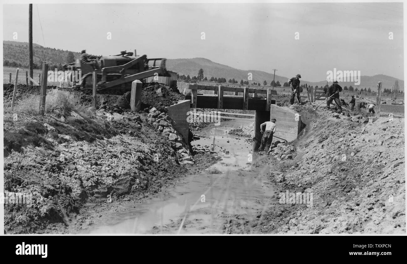 CCC Camp BR-41 Klamath Project, Oregon: Photo of F canal near Olene ...