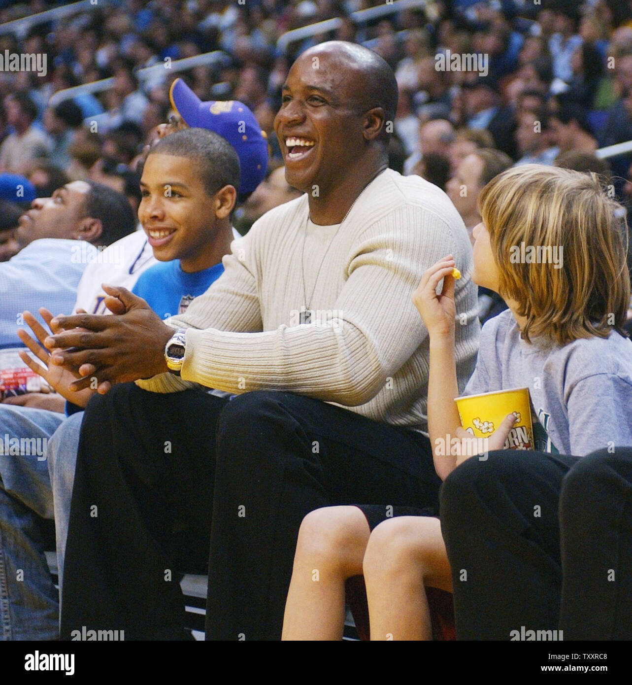 San Francisco Giants left fielder Barry Bonds attends the Los Angeles ...