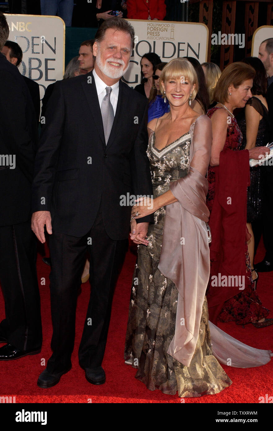 Taylor Hackford (L), producer of 'Ray' and his wife Helen Mirren arrive ...