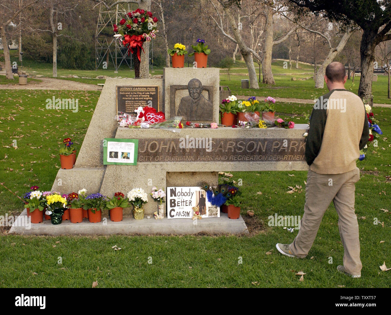 Johnny carson 1992 hi-res stock photography and images - Alamy