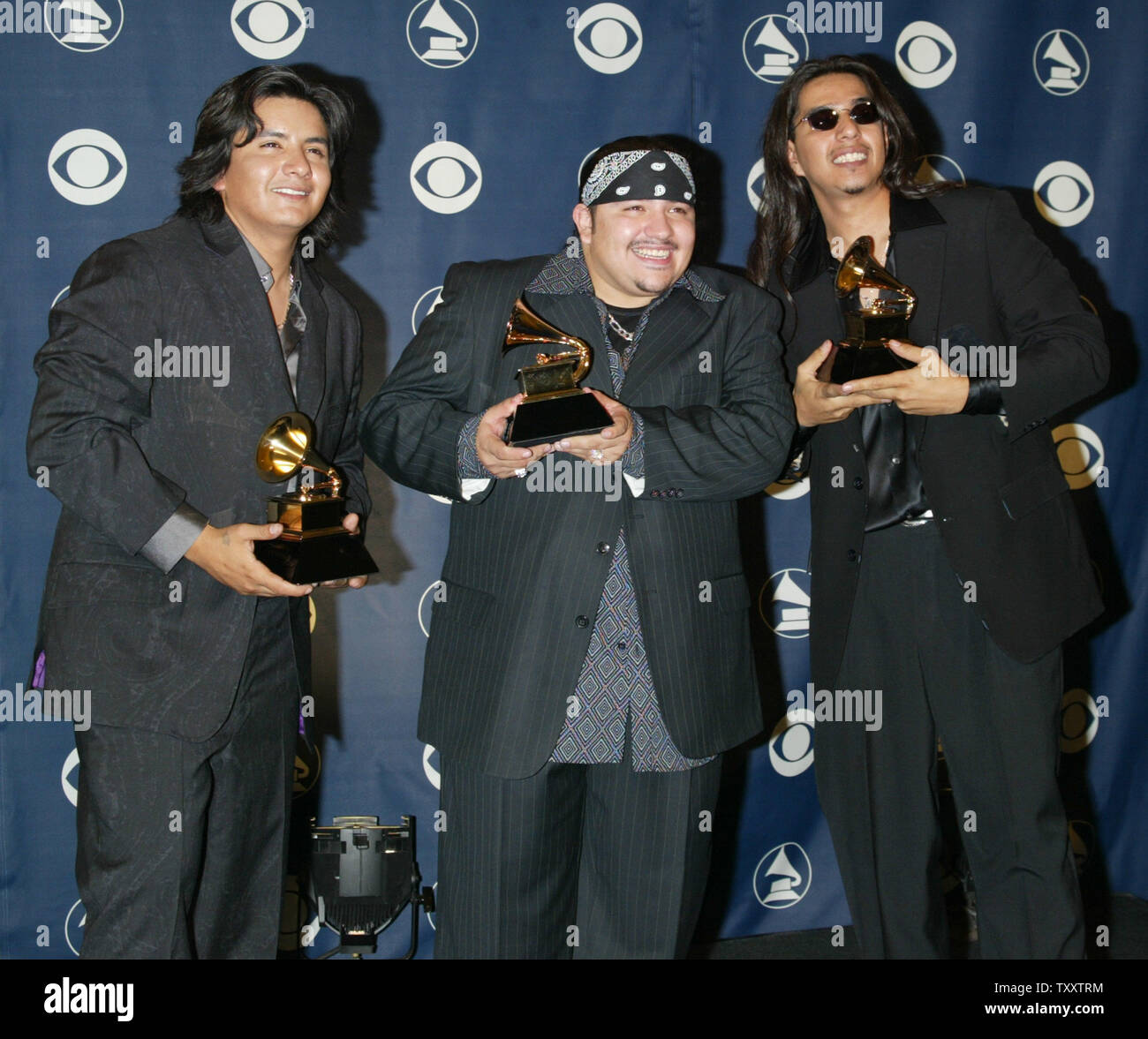 Los Lonely Boys, (L-R) Jo Jo Garza, Ringo Garza, and Henry Garza show ...