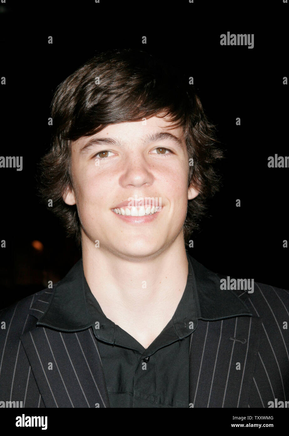 The upside of anger 2005 dane christensen hi-res stock photography and ...