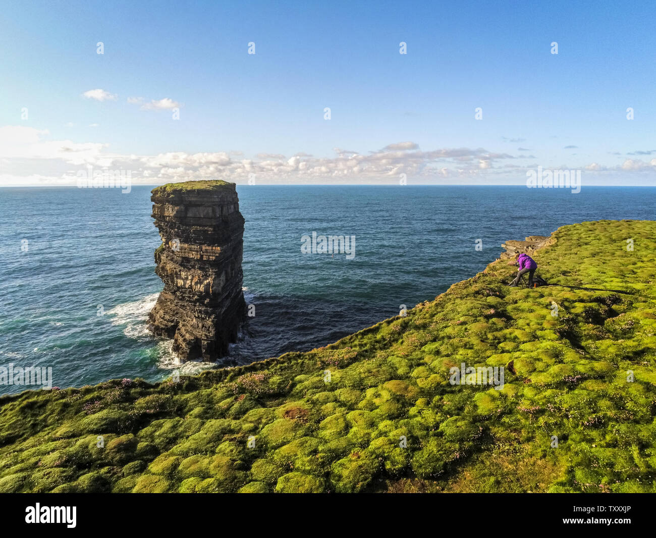 Dun briste sea stack hi-res stock photography and images - Alamy