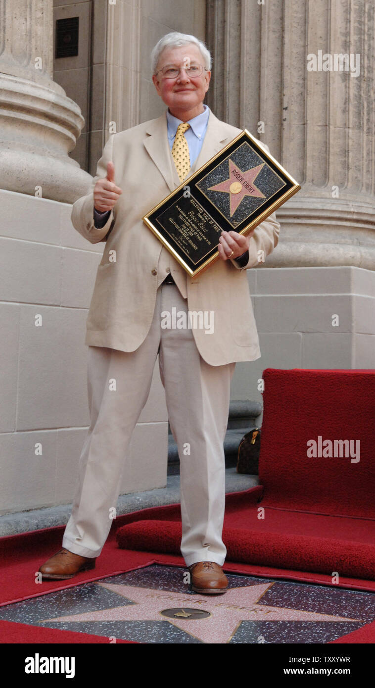 Ebert thumbs up hi-res stock photography and images - Alamy