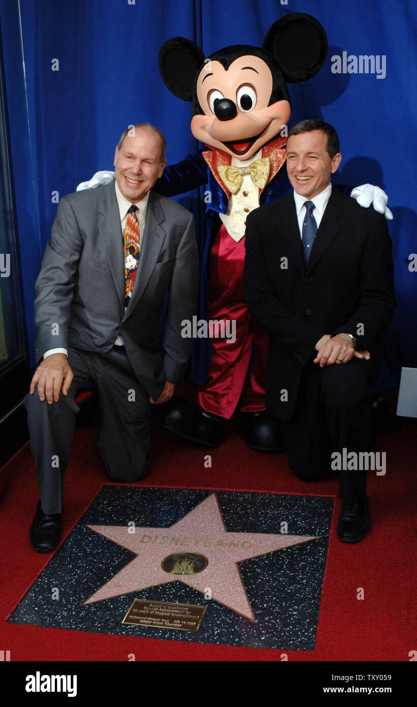Michael Eisner (L), CEO of the Walt Disney Company and Robert Iger, CEO ...