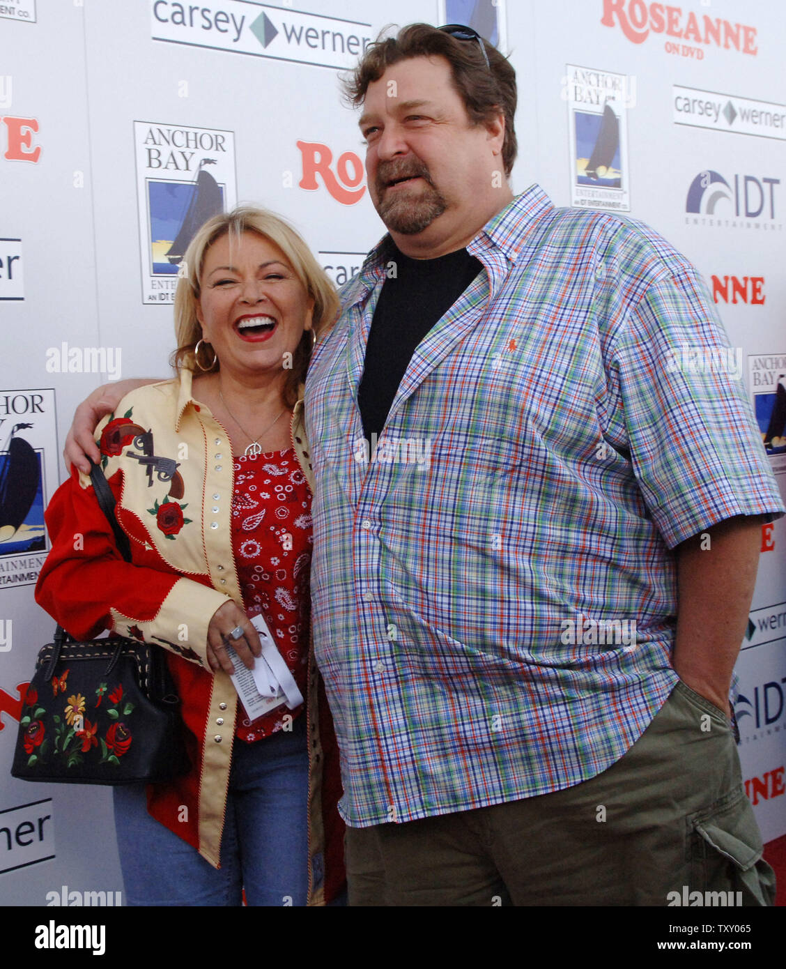 Roseanne (L), who portrays Roseanne Connor in the television comedy ...