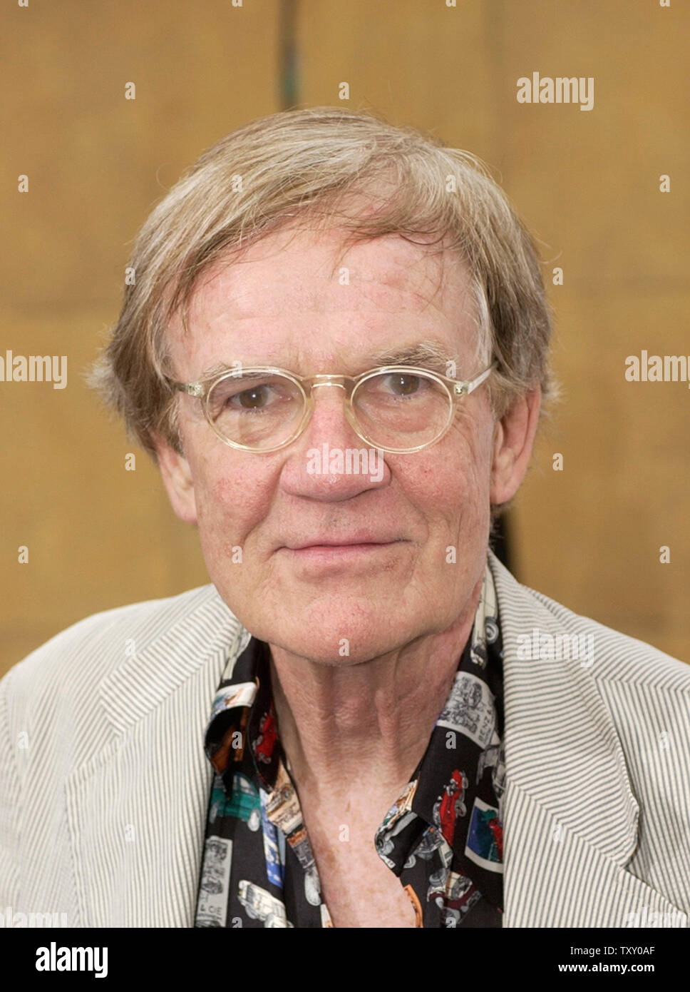 Jack Riley arrives at the Los Angeles premiere of "The Aristocrats ...