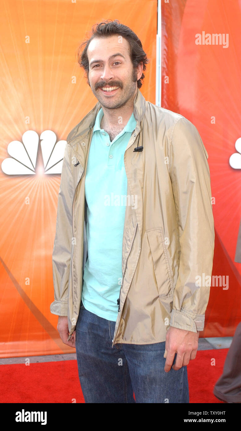 Jason Lee from the show "My Name is Earl" arrives at the The NBC All ...