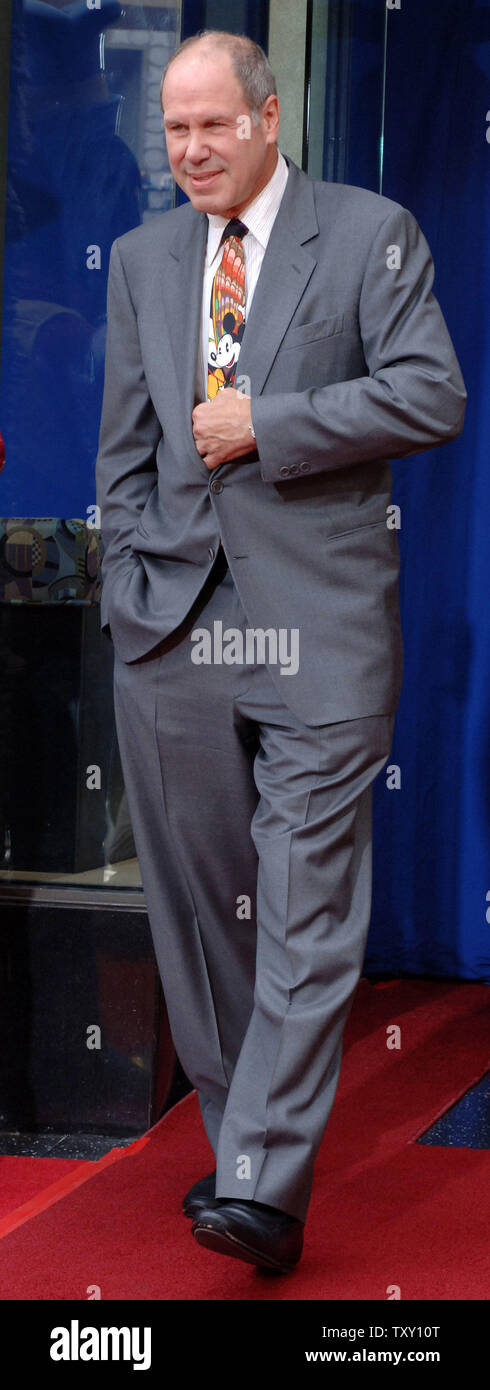 Outgoing Disney CEO Michael Eisner waves to fans during a Hollywood ...