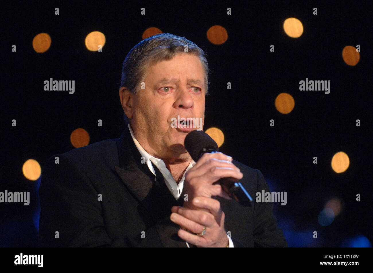 Mda telethon hi-res stock photography and images - Alamy